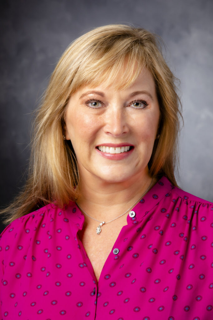 Leslie Gordon Simons Portrait - UGA Office of Instruction